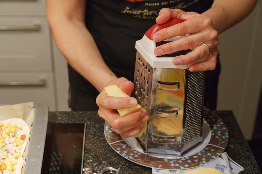 Which Piece of Jewelry is a Food Handler Allowed to Wear?