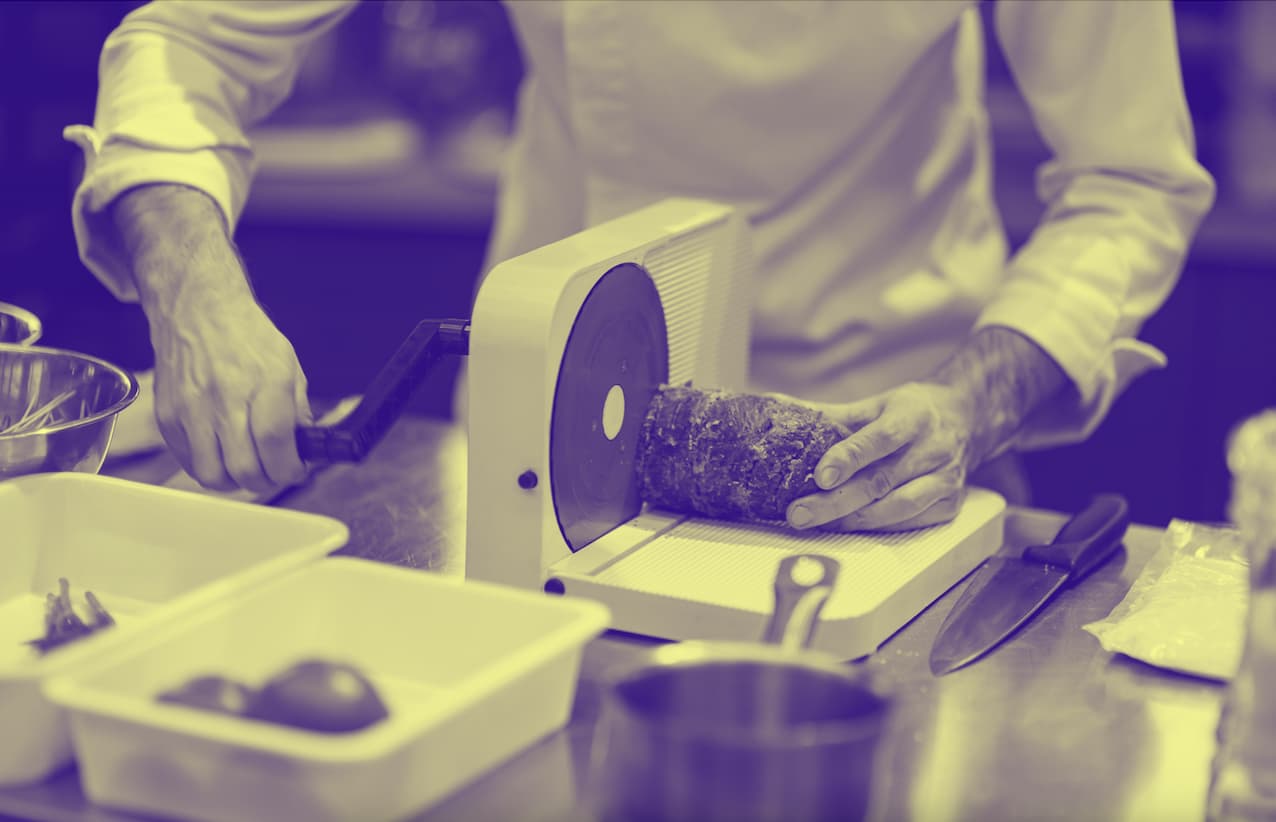 Important Steps After Using a Meat Slicer - How Often to Sanitize?